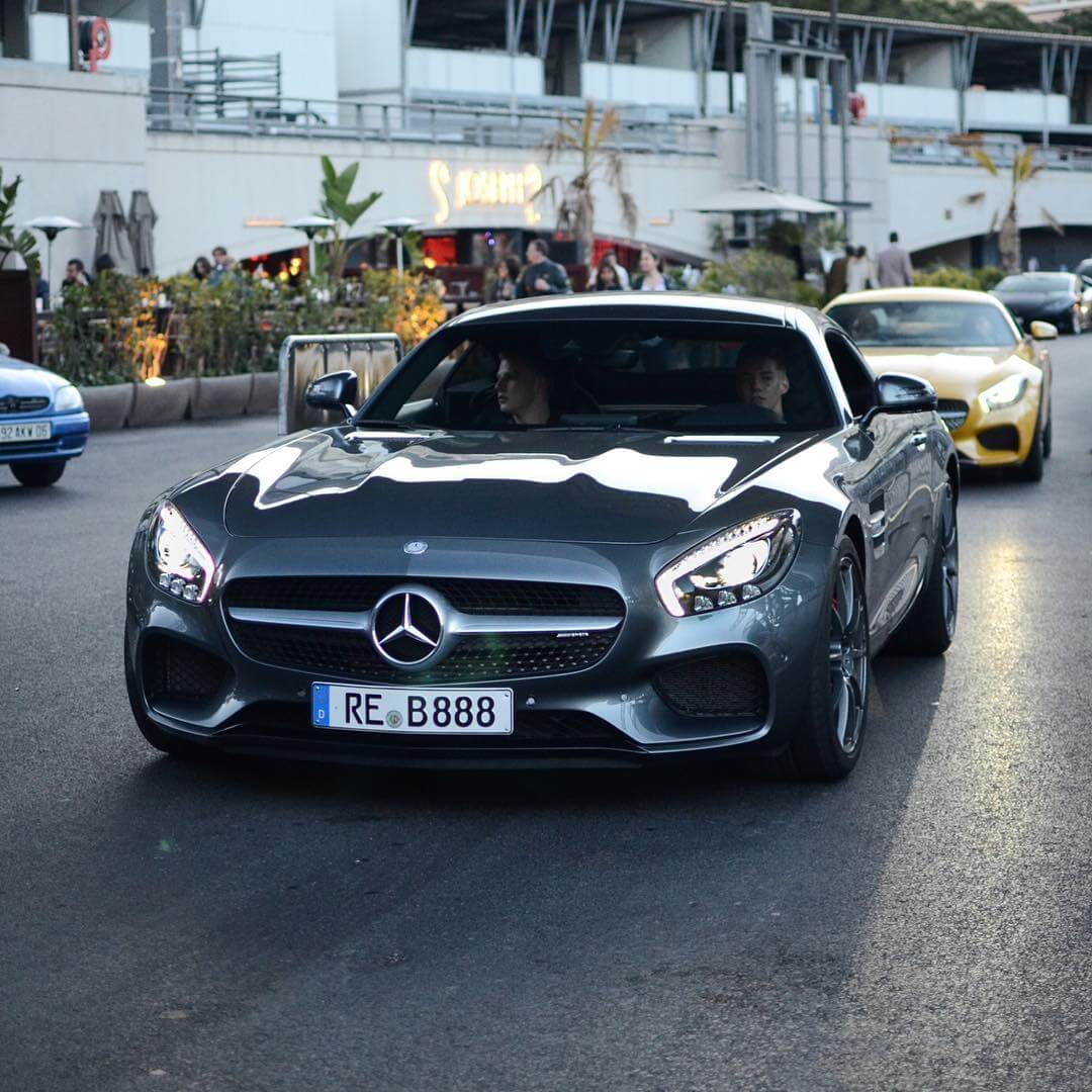 Plate Viewer | Put any number plate on any car with our private reg ...